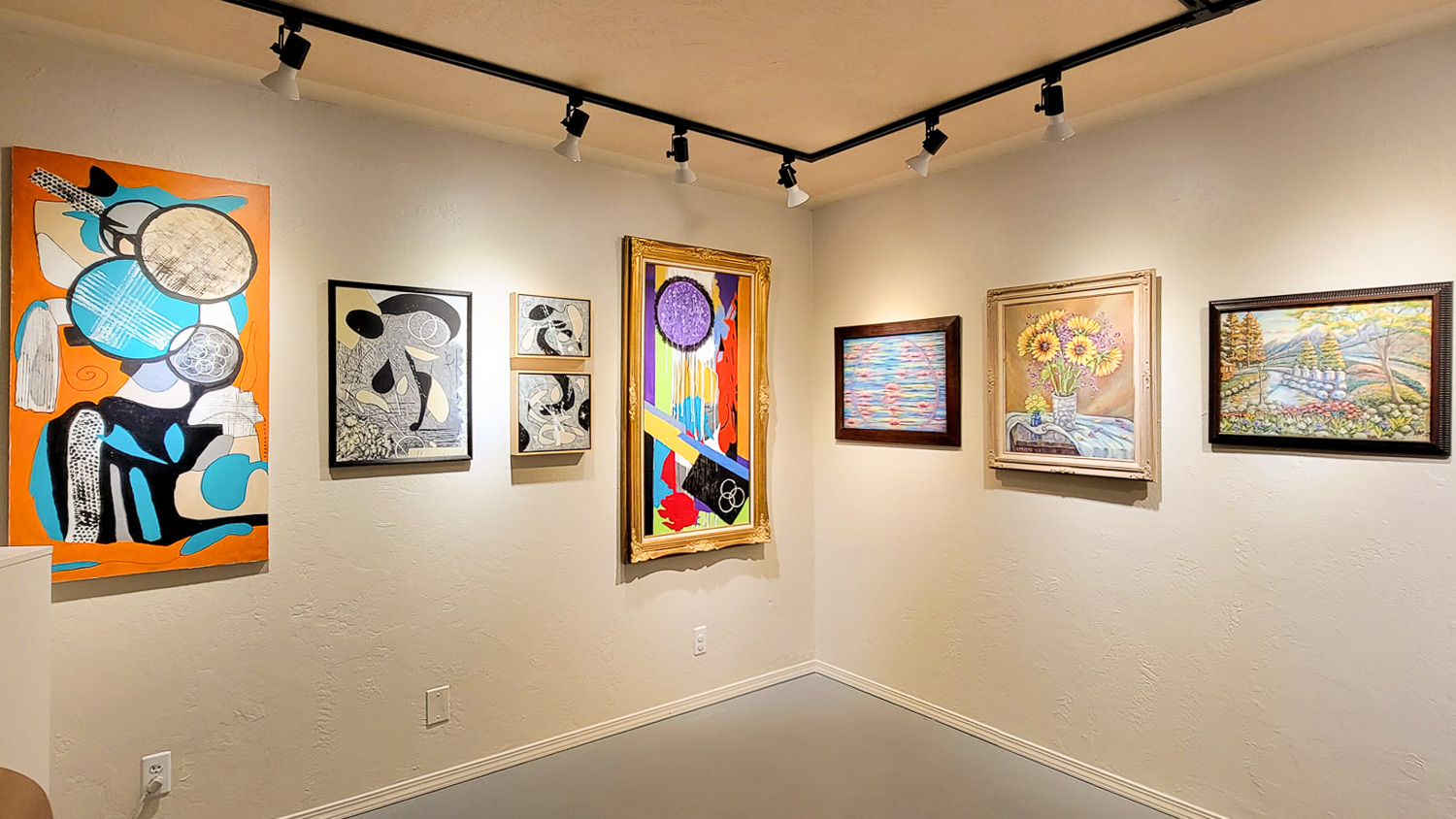 Reno Art Works - Studio 2035 is a fine artist collective workspace ...